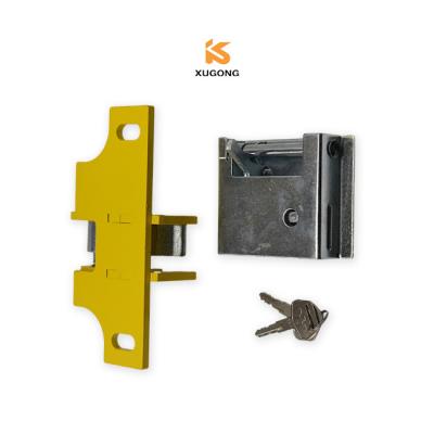 Chine PC300-6 PC300-7 Serrures de couverture du moteur pour Komatsu à vendre