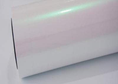 Cina L'involucro dell'automobile di Pearl White del camaleonte del raso del ODM ha calandrato undisolventable in vendita