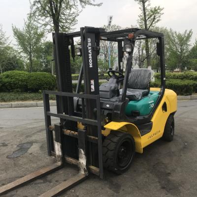 Cina Carrello elevatore diesel usato Komatsu Serie 16 da 3 tonnellate con altezza di sollevamento di 4 metri per la movimentazione logistica intensiva in vendita