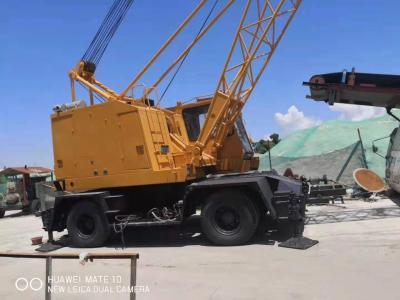 Cina La gomma rotatoria piena rossa 40T di 110KW 2100RPM ha montato la gru in vendita