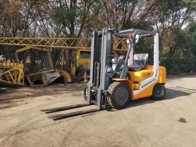 中国 大きい積載量3T TCM FD30T6はディーゼル フォークリフトを秒針 販売のため