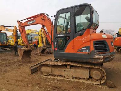 Cina 6 Ton Yangma Engine Mini DX60 Doosan 6 Ton Excavator in vendita