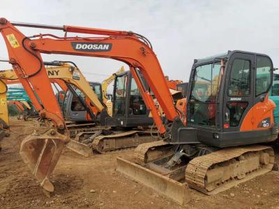 Cina 6 Ton Yangma Engine Mini DX60 Doosan 6 Ton Excavator in vendita