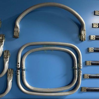 Cina Borsa di alluminio d'ottone che fa la struttura degli accessori, spessore del gancio 10mm della borsa del metallo in vendita