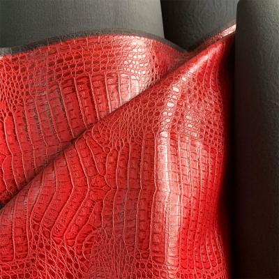 Cina IL PVC dell'unità di elaborazione ha ricoperto il cuoio sintetico sintetico 1.5M Width For Packing in vendita