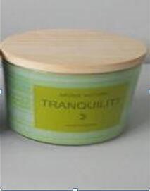 China Decor & green glass scented candle with green apple  fragrance and  package of gift box for sale