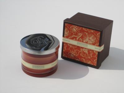 China Orange & brown scented glass jar candle with printed label,metal lid decor packed into gift box for sale