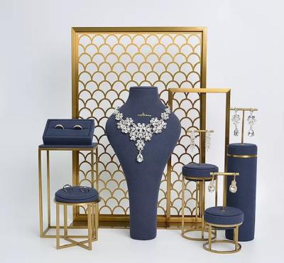 China Premium Brushed Gold Metal Frame Jewelry Display Kit with Ultra-Soft Navy Blue Velvet Lining and Ergonomic Bust Stand for sale