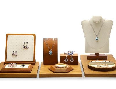 China Large Jewelry Display Props Set for Jewelry Store Window Exhibition for sale