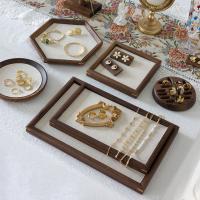 China Customized Design High-Quality Materials Jewelry Display Props One-Stop Solution Showcase for sale
