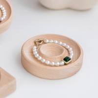 China Customized Design High-Quality Materials Jewelry Display Props for One-Stop Solution for sale