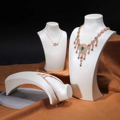China Customized Design LED Lighting Durable Metal Frame Jewelry Display Tray and Ring Storage Box for sale