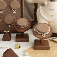 China Customized Design High-Quality Materials Jewelry Display Holder for One-Stop Solution for sale