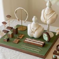 China Customized Design High-Quality Materials Jewelry Display Stand One-Stop Solution for Retail Shops for sale