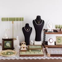 China Customized Design High-Quality Materials Jewelry Display Stand One-Stop Solution for Retail Shops for sale