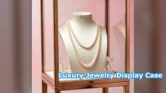 Luxury Rose Gold Jewelry Display Case for Retail and Home