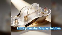 Luxury Wavy Jewelry Display Stand for Retail Boutiques