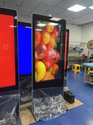 Cina Android Advertising Floorstanding Digital Signage Display LCD Screen 240V in vendita