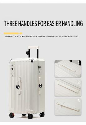 중국 패션 버틀러 1pc 20 인치 스핀러 휠 수하물 내구성 PC 셸.TSA 잠금 손 씻기 / 드라이 클린.포터블하고 실용적인 다기능 여러 가지 색상 옵션이 있습니다. 판매용