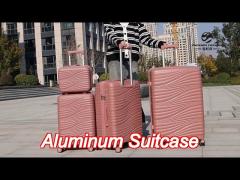 pp material lightweight suitcase with large capacity and aviation aluminum pull rod for travel