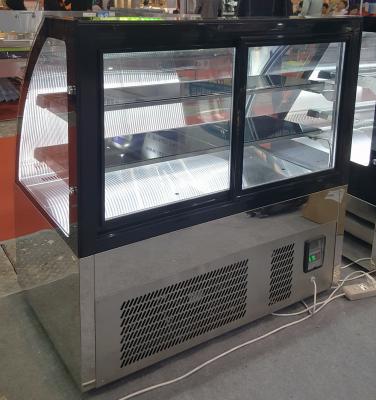China Front Curved Glass Display Fridge Cake Showcase Cooler For Coffee Shops for sale