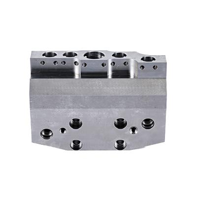 Cina Parti lavorate in acciaio inossidabile CNC a 5 assi Tolleranza 0,02 mm in vendita