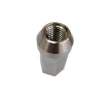China Las piezas giratorias de titanio CNC de precisión 0,005 mm Tolerancia en venta