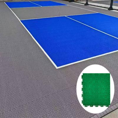 China UV-resistant Waterproof Interlocking Floor Mat with Customizable Lengths for Sports Flooring for sale