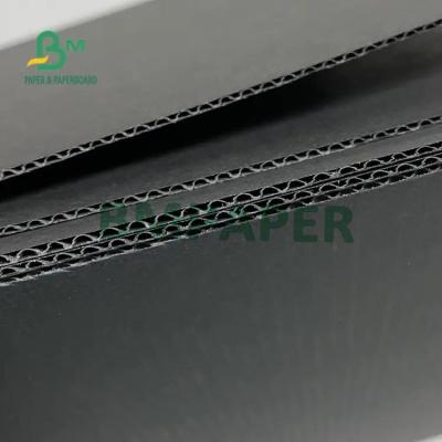 China Black Corrugate E Flute Cardboard Sheet For Carton Packing 502mm X 693mm for sale
