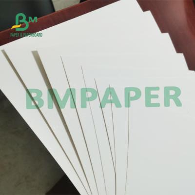 China 250gsm 70 * 100cm SBS White Card Board Folding Box Board Ideal For Packing Boxes for sale