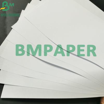 China 60g 70g Uncoated White Bond Paper Roll High Whiteness Offset Printing For Brochures for sale
