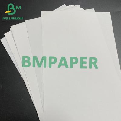 China SGS Carbonless Copy Paper CB CFB CF Size 43 X 61cm  A2  55-60 Gsm White Paper Black Image for sale