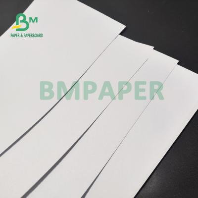 China 60# Texto sem revestimento Papel sem madeira para livros temáticos 25' x 38' Impressão offset à venda