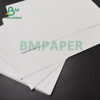 China 60# Texto sem revestimento Papel sem madeira para livros temáticos 25' x 38' Impressão offset à venda
