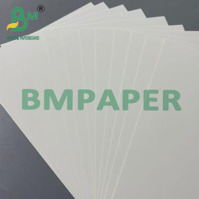 Cina 250 gm di cartone naturale bianco Folding Box Board FBB SBS 70 * 100cm in vendita