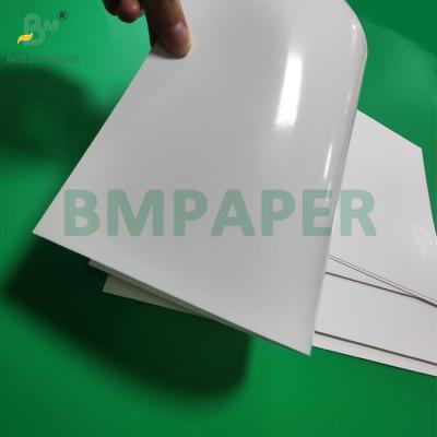 Cina 250 gm + 15 g di carta per alimenti congelati rivestita in PE per imballaggi di pesce 89 x 119 cm in vendita