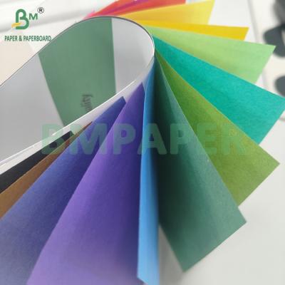 China 57-62 gramos Papel de pergamino de color vegetal a prueba de grasa Ancho 61 cm 65 cm en venta