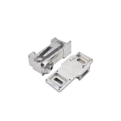 Cina Parti di fresatura CNC ad alta precisione per soluzioni di lavorazione personalizzate di componenti metallici complessi in vendita