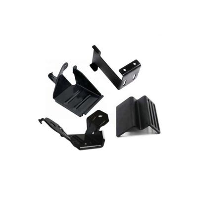 Cina Staffe metalliche personalizzate di precisione per uso industriale Fornitore di stampaggio di precisione in vendita