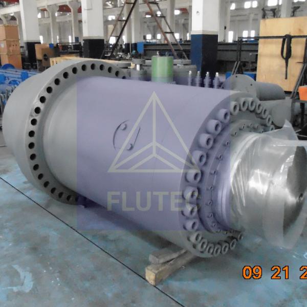 Base Welded Dump Truck Hydraulic Cylinder For Forging Press Carbon Steel gery Color