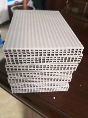 China 12mm 15mm PP corrugated concrete framework panel for sale