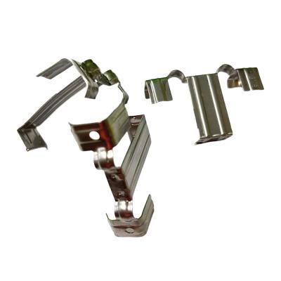 China Carbon Steel Solar Middle Clamp Racking Bracket with AS/NZS Standard Solar Drain Clip for sale