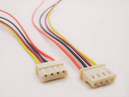 Chine Assemblage de harnais de câble TE avec AWG26 AWG28 Testez la tension 1000 V Résistance de la boucle 280 mOhm à vendre