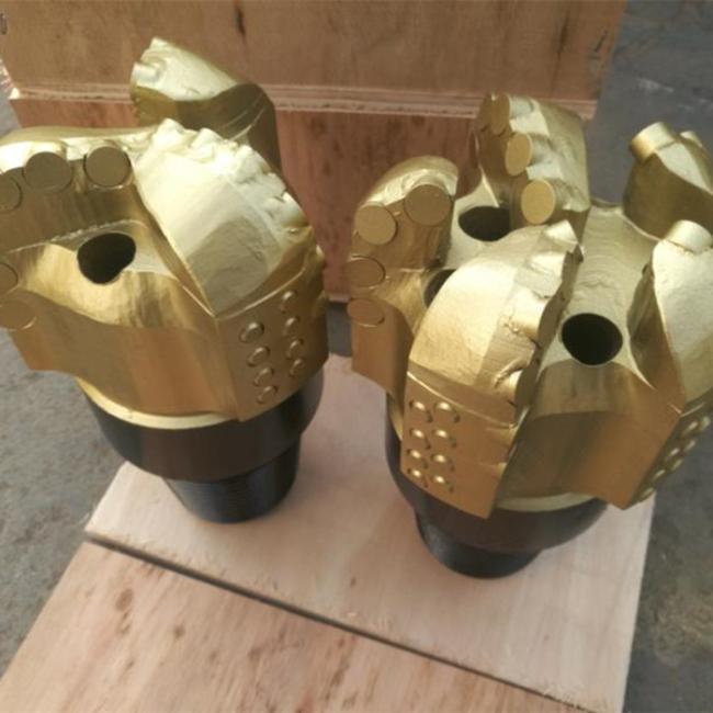 API IADC PDC drill bits set, 6 1/2 inch PDC drill bits & 5 blade pdc metal square hole drill bit