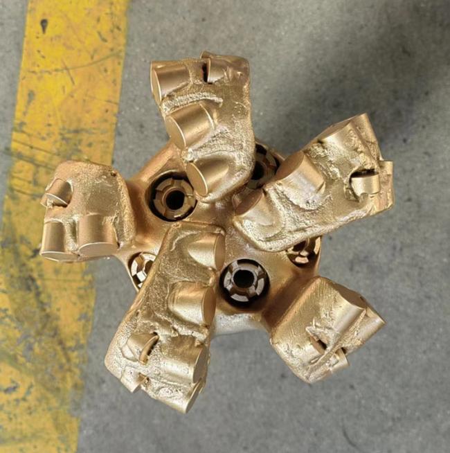 API IADC PDC drill bits set, 6 1/2 inch PDC drill bits & 5 blade pdc metal square hole drill bit