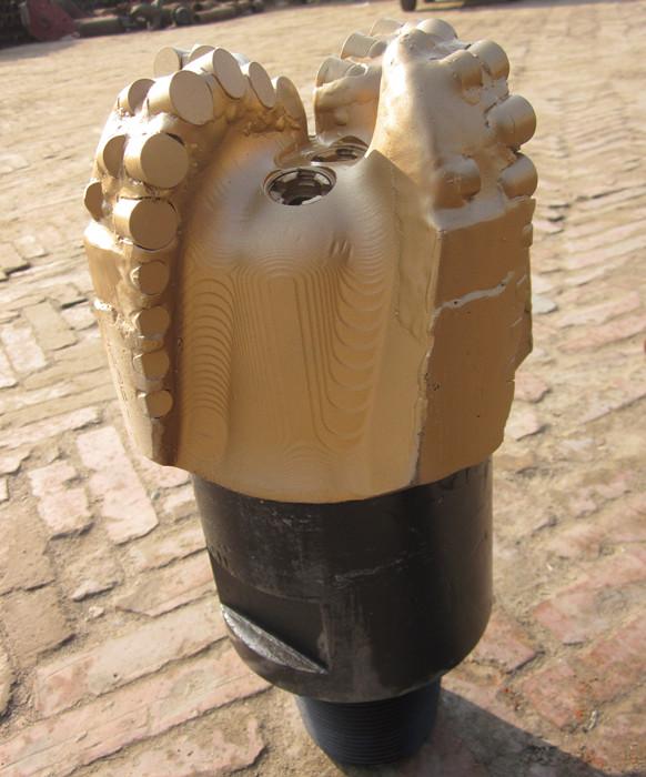 Oilfield drilling tool 4/5/6/7blades steel/matrix body PDC bit 8 1/2 inches