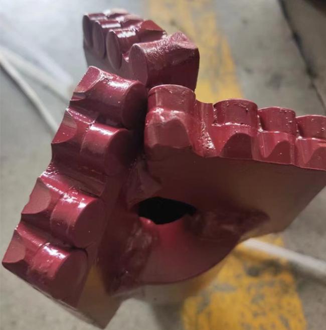 4 7/8''  3 wings step drag bit with 2 3/8'' API REG water well drilling