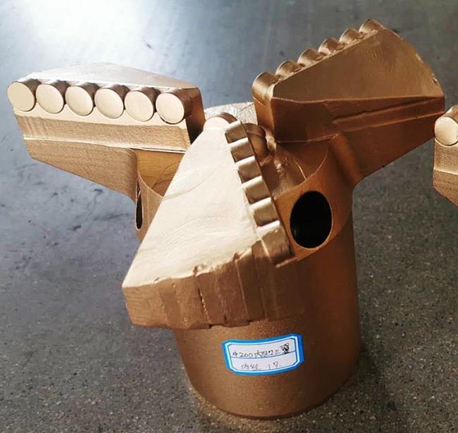 Factory wholesale high quality water bits PDC 165mm Drag Bit used for Water Well Drilling