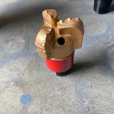China High quality and durable Factory direct sales can be customized 5 Blades PDC 6 inch PDC Drill Bit for sandstone drilling for sale