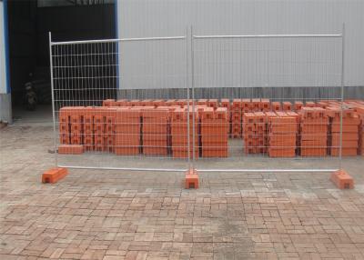 Cina Construction Portable Fencing Panels OD 32mm x 1.2mm Mesh 60mm x 150mm Diameter 3.5mm in vendita